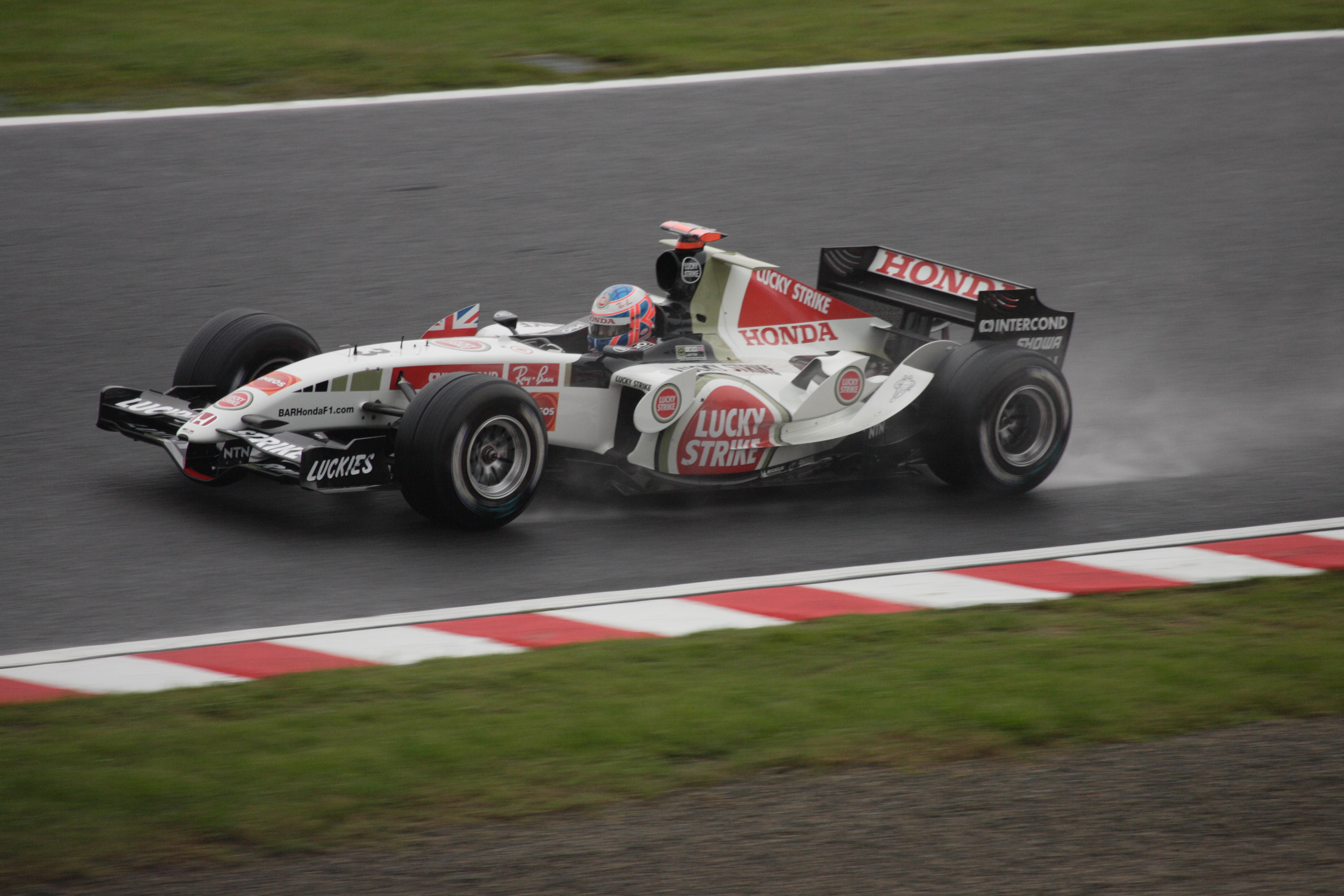 F1 JAPAN GP (07-08-09 October 2005)